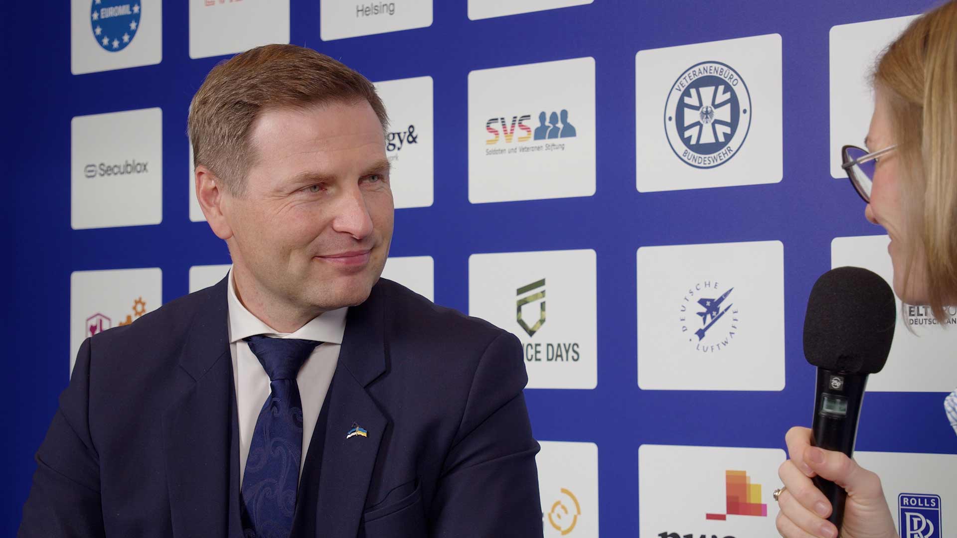 Building Resilience Through Collaboration - Hanno Pevkur - Digitaler ...